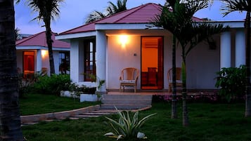Cottage | Exterior