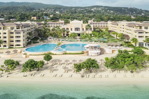 Iberostar Waves Rose Hall Beach - All Inclusive - Caribbean