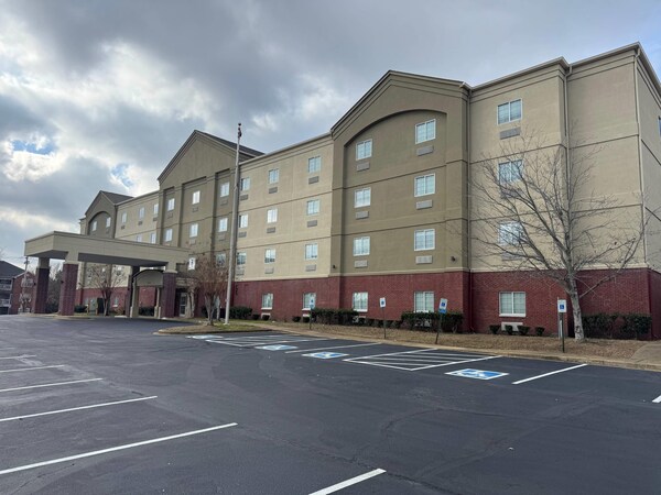 Comfort Inn & Suites Memphis Germantown - Memphis, TN