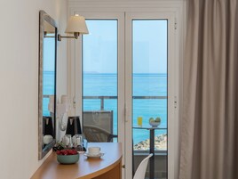 Quarto Duplo, vista para o mar | Secretária, cortinas/cortinados opacos, quartos insonorizados 