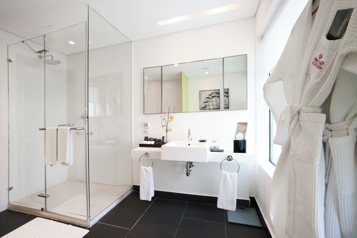 Quarto Premium, 1 cama king-size, Vista para a cidade | Comodidade do quarto