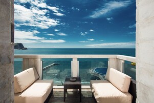 Suíte superluxo, sacada, vista para o mar | Sacada