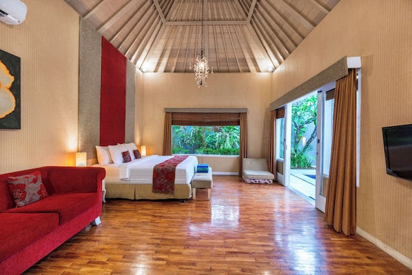 Vila, 2 quartos | Cofres nos quartos, escrivaninha, camas extras/dobráveis (sobretaxa)