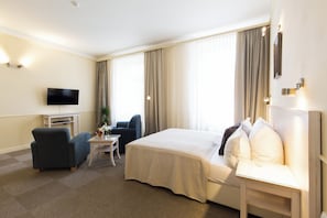 Suite Júnior | 1 quarto, roupa de alta qualidade, minibar