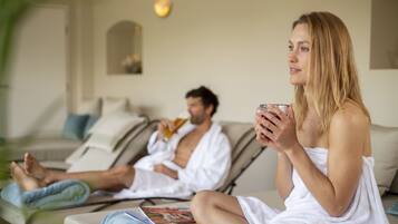 Sauna seca, banho turco/hammam, tratamentos corporais, bandagem corporal