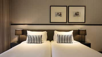 Suíte luxo | 1 quarto, cofres nos quartos, escrivaninha, quartos à prova de som