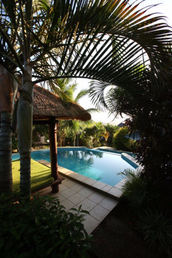 Mangoes Resort in Port Vila: Find Hotel Reviews, Rooms, and Prices on ...