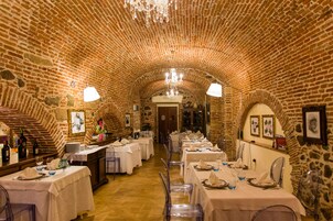 Serviço de café da manhã, culinária mediterrânea, vistas para o jardim 