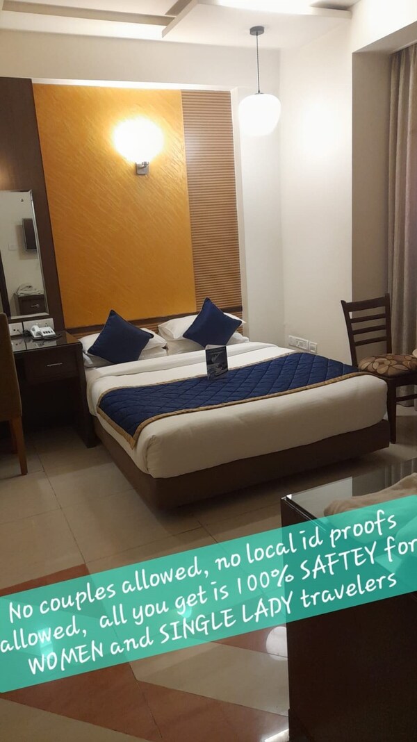 Silicrest Hotel - Bangalore