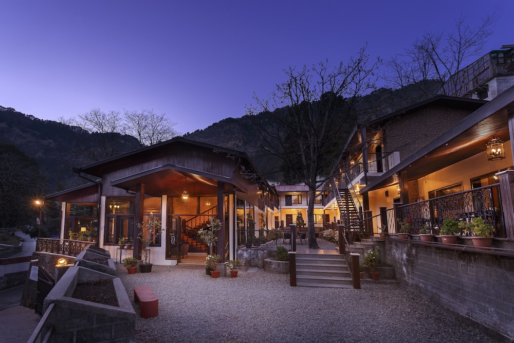 The Earl's Court, Nainital - Nainital