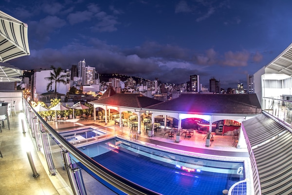 3 restaurantes, culinária internacional