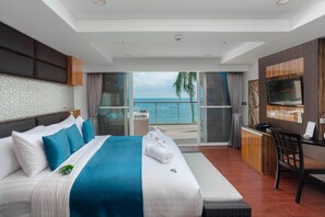 2 Bedrooms Jacuzzi Sea View Suite | Roupa de alta qualidade, minibar, cofre no quarto