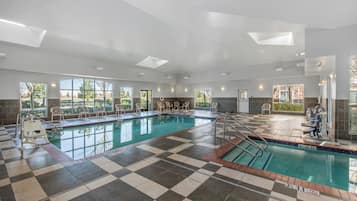 Piscina interior