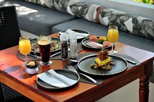 Alimentação e bebidas