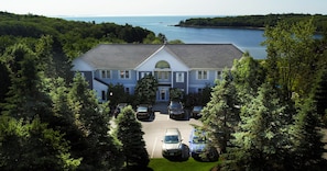 Fachada da propriedade