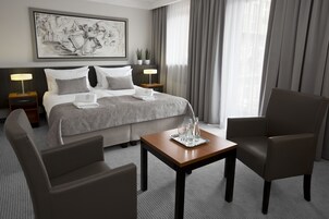 Quarto Duplo ou Twin Standard | 1 quarto, secretária, quartos insonorizados, ferro/tábua de engomar 