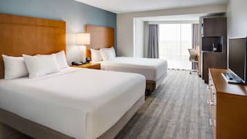 Roupas de cama premium, edredons de pluma, cofres nos quartos