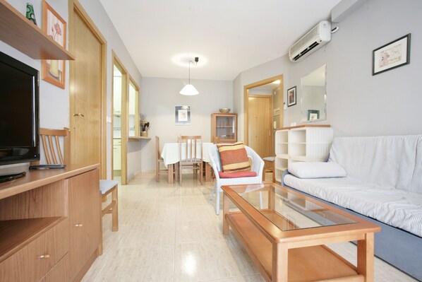 Sala de estar | TV 19 polegadas com canais digitais