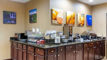 Café da manhã continental grátis