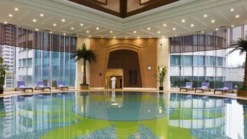 Piscina interna