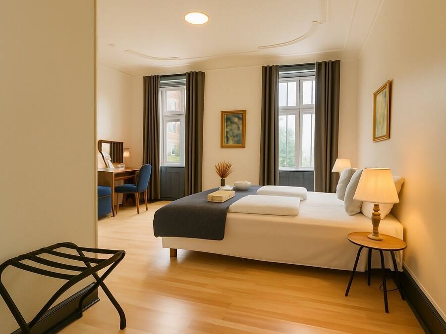 Suíte júnior | Ferros/tábuas de passar roupa, Wi-Fi de cortesia, roupa de cama