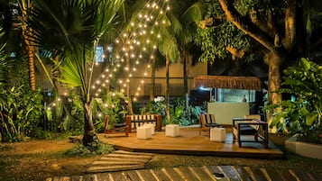 Bar junto à piscina