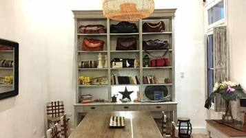 Pequeno-almoço continental diário incluído