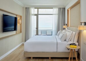 The Level Junior Suite Frontal Sea View | 1 quarto, roupas de cama premium, edredons de pluma, frigobar