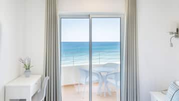 1 quarto, cofre no quarto, cortinas/cortinados opacos