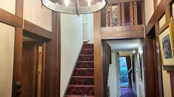 Entrada (vista interior)