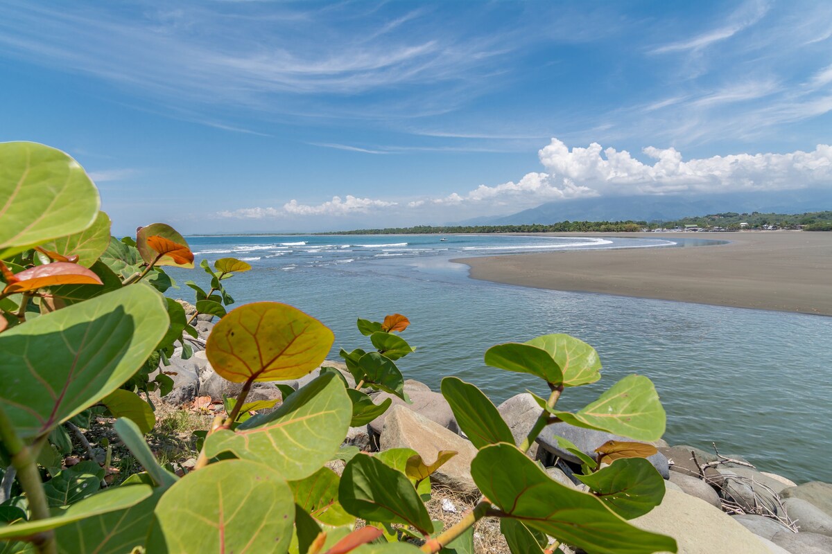 Hotel Le Priss Inn Reviews, Deals & Photos 2024 - Expedia