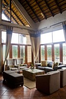 Lounge no hall