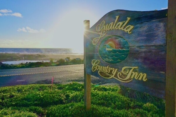Gualala Country Inn - Gualala, CA