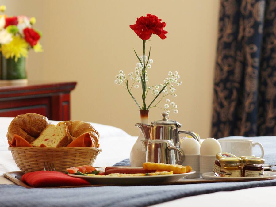 Suite | Cofre no quarto, Wi-fi grátis, roupa de cama fornecida, despertadores