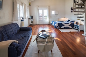 Quarto casal ou duplo, vista para a montanha | Roupas de cama premium, cofres nos quartos, berços grátis