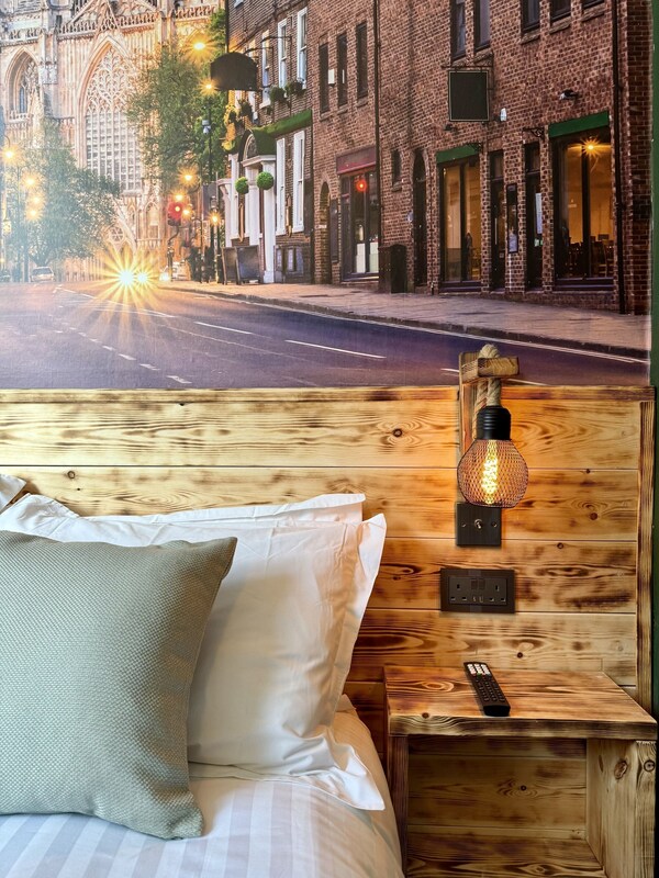 The Crescent Guest House - West Yorkshire