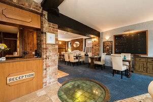 Entrada (vista interior)