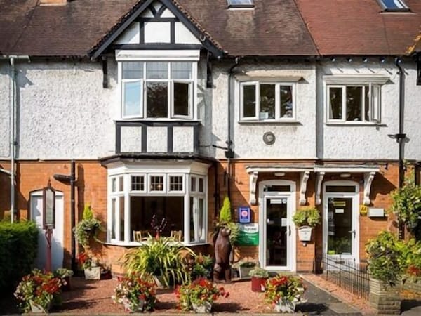 Ashgrove House - Stratford-upon-Avon