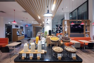 Pequeno-almoço continental diário incluído