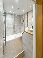 Quarto Twin, casa de banho anexa (Twin/Double - Puffin) | Casa de banho