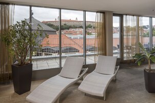 2 salas de tratamento, massagens 