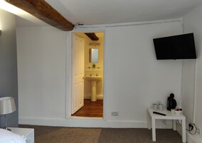 Quarto casal standard, suíte | 1 quarto