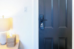 Quarto | Roupa de alta qualidade, Wi-fi grátis, roupa de cama fornecida 