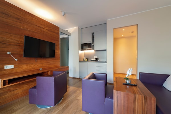 Pakat Suites - Vienna Central Station
