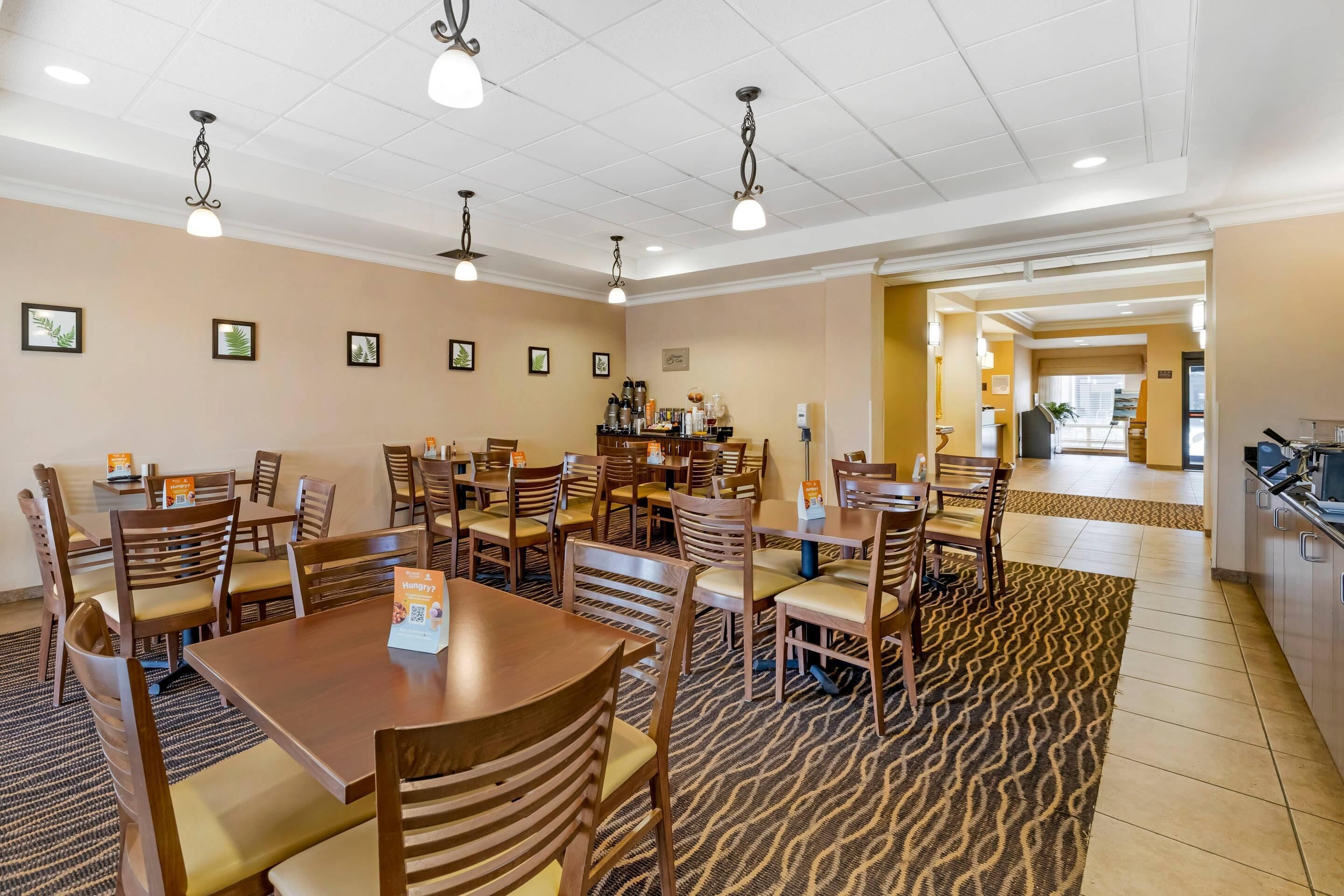 Pequeno-almoço tipo buffet diário incluído 