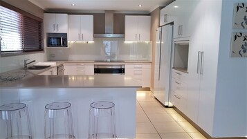 Quarto quádruplo | Cozinha privada