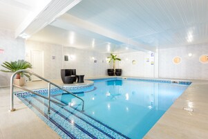 Piscina interior