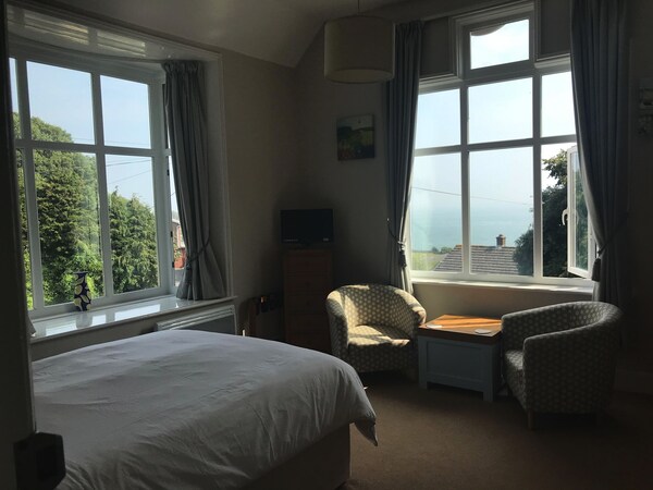 Cornerways - Isle of Wight