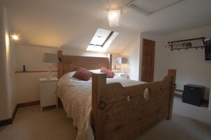 Quarto Duplo Superior, casa de banho anexa (Double-)