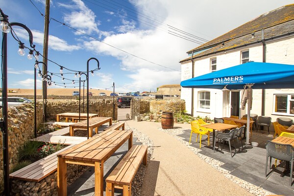 The West Bay Hotel - Bridport